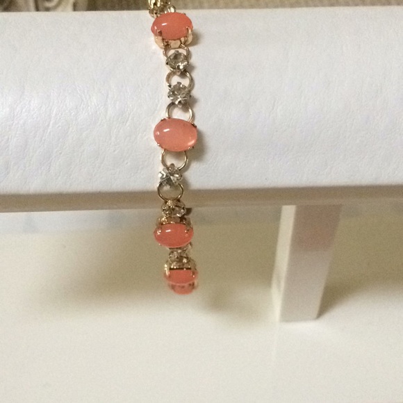 LC Lauren Conrad | Jewelry | Amazing Lc Gold Tone Bracelet With ...